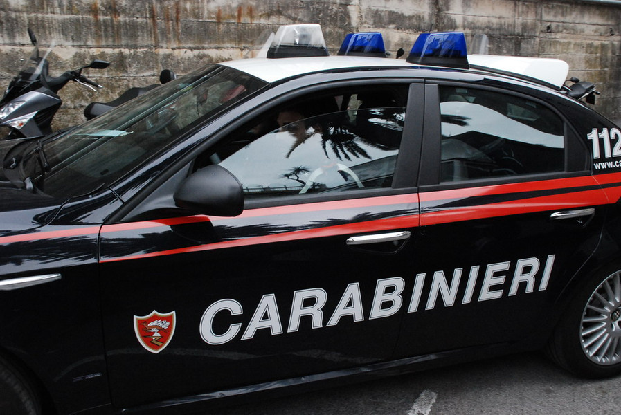 Carabinieri: controlli straordinari. Ritirate tre patenti e sequestrato ...